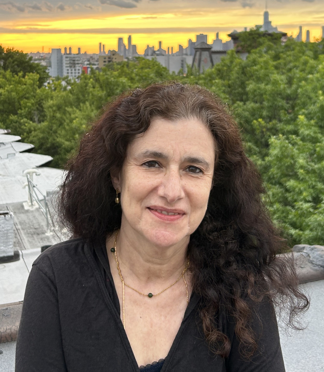 Susan Daitch – New England Review